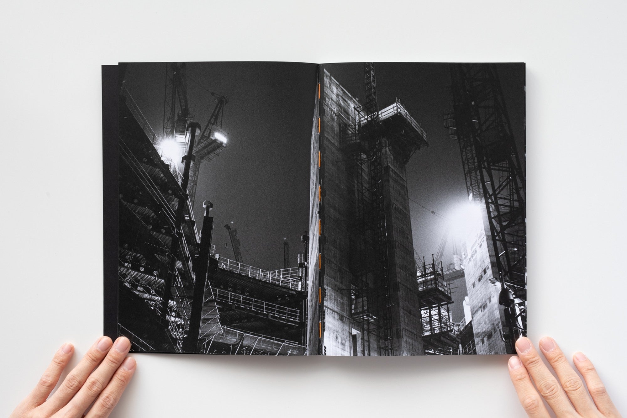 METROPOLE by Lewis Bush – IACK